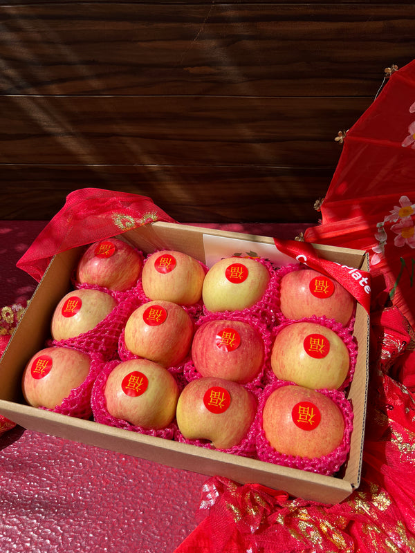 Gift Box Fuji Apples (12pcs) - Crate2Plate