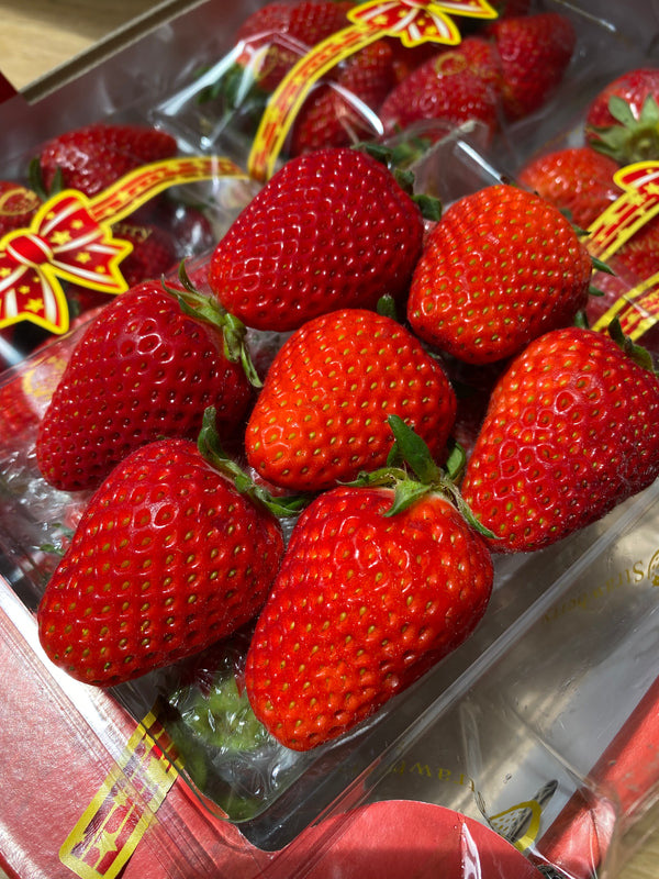 Korean Strawberries - Crate2Plate